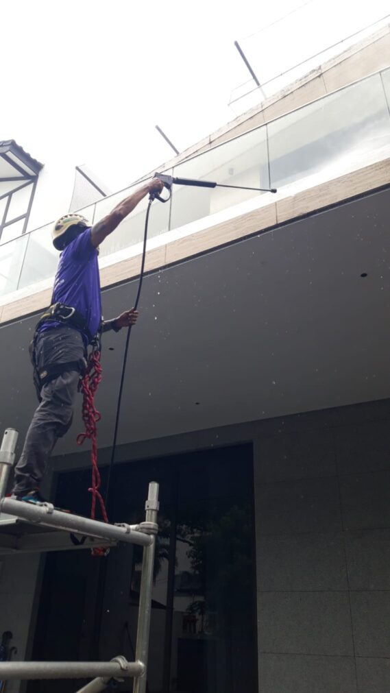 Facade Cleaning Service Singapore | House & Building Facade Cleaning ...